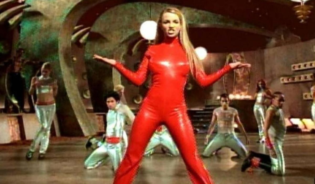 Britney Spears Red Jumpsuit The Look That Ignited Pop Culture Chamberlainsun Local News